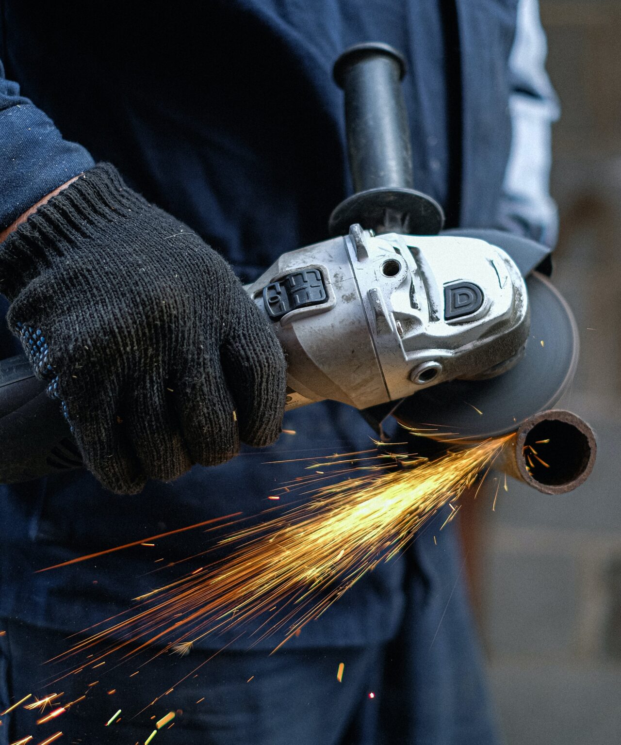 Comment bien choisir sa meuleuse d’angle ? – Mc Bernard